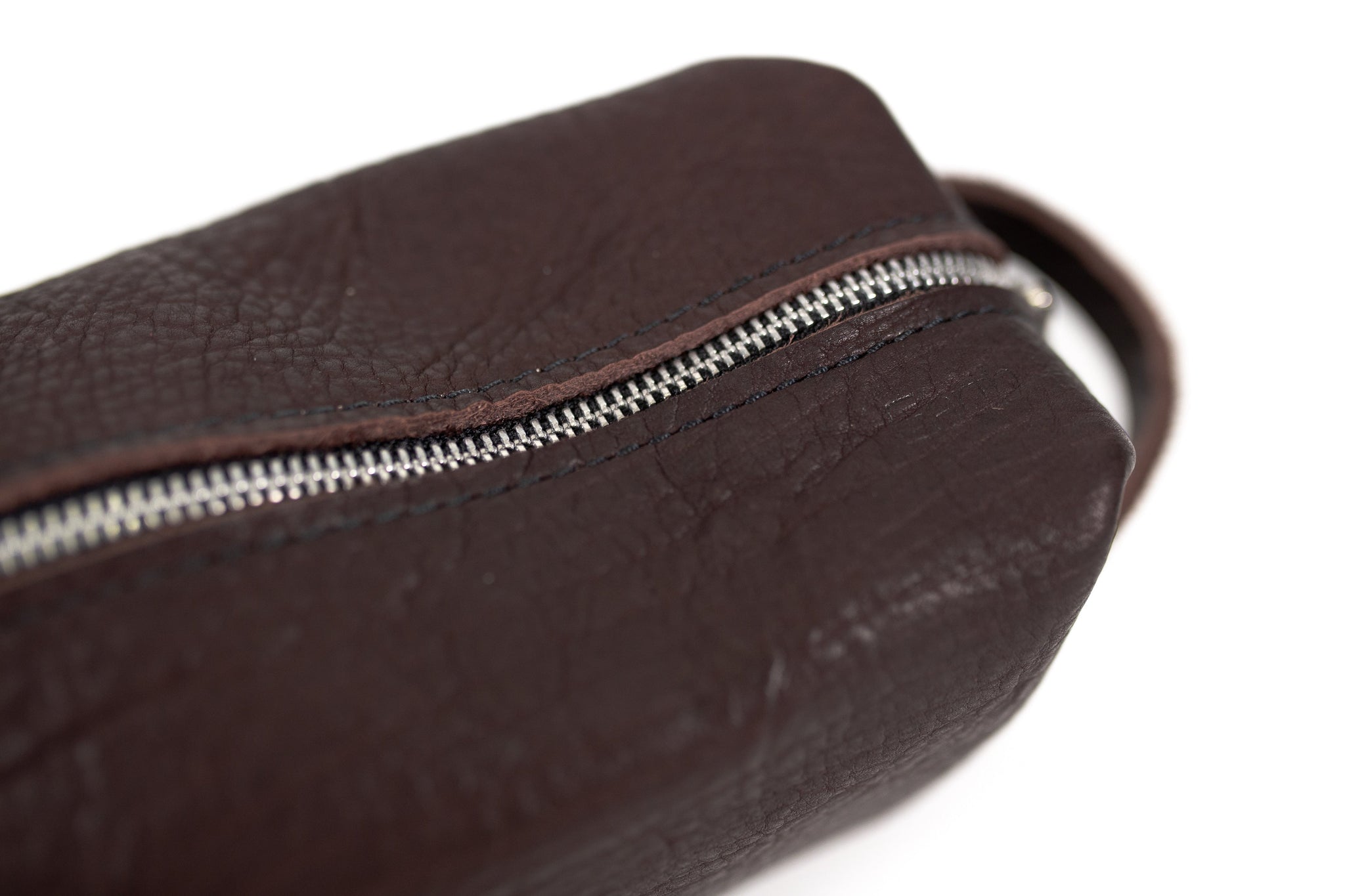 Bison David Dopp Kit Travel Bag – Earth and Hide