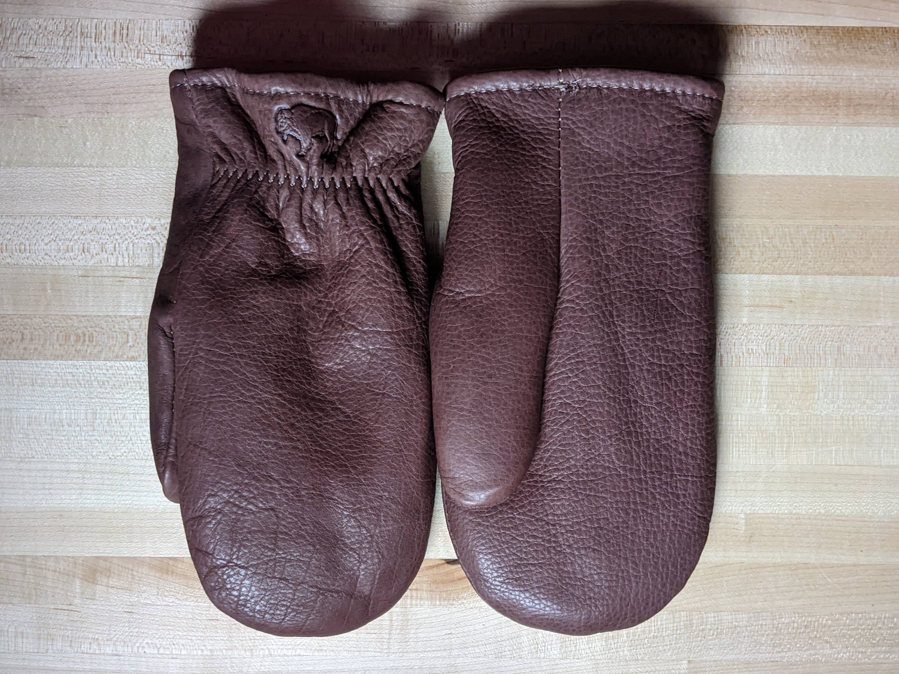 Handmade Mittens – Earth and Hide